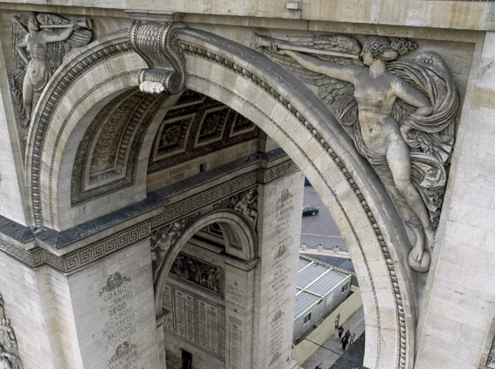 arc de triomphe viewing platform
