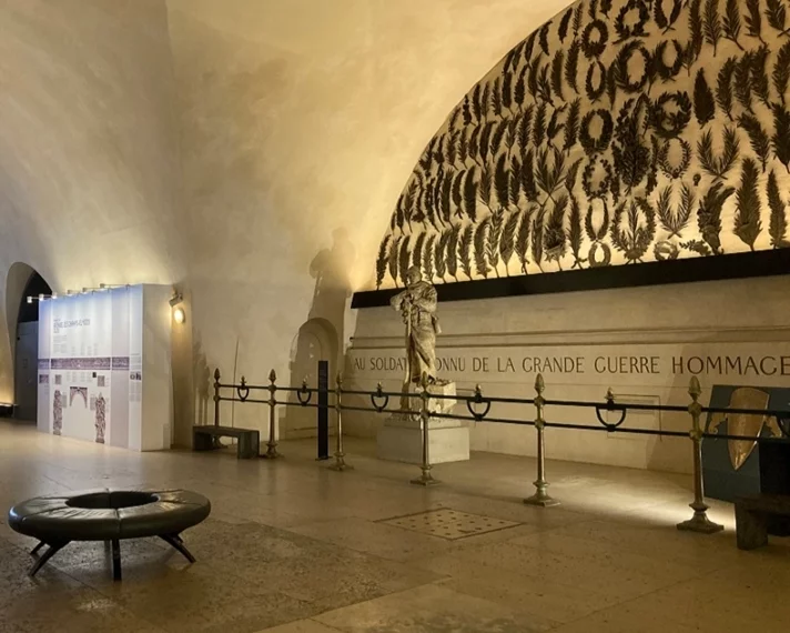 gp inside arc de triomphe